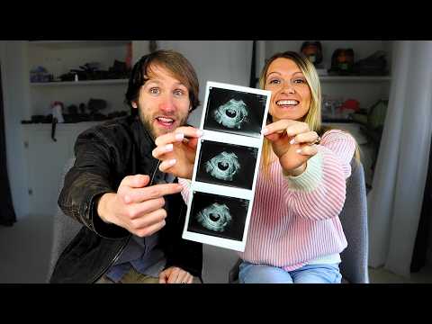 WE'RE HAVING A BABY!