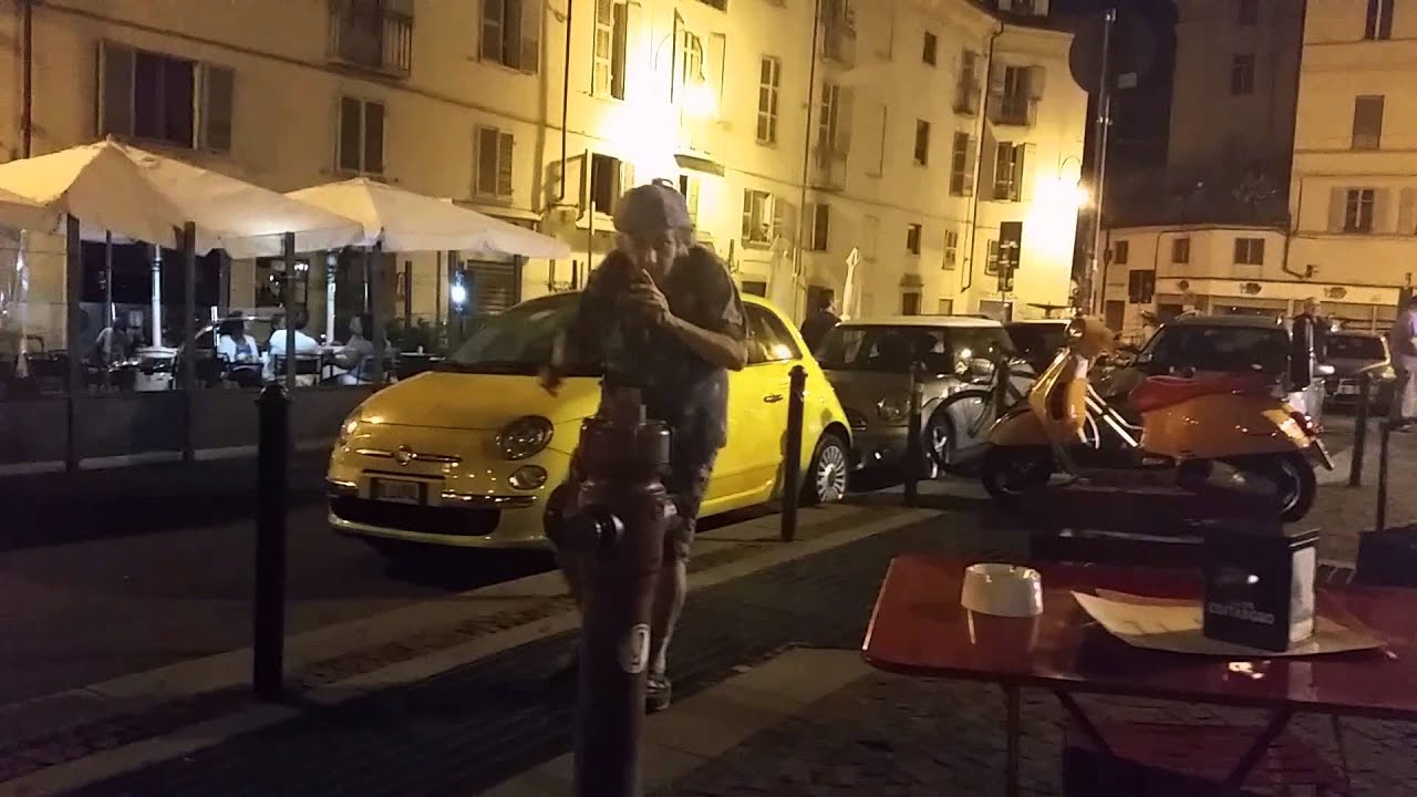 Anna balla...Torino - YouTube