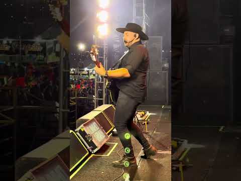 ABERTURA SHOW DO MUNHOZ E MARIANO. ( Alisson Torres ) - YouTube