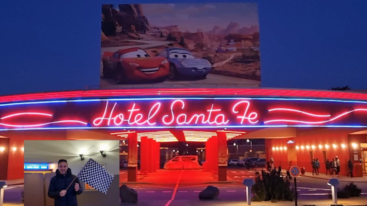 Hotel Santa Fe ( Hotel de Cars ) en Disneyland París. Disney's Hotel ...