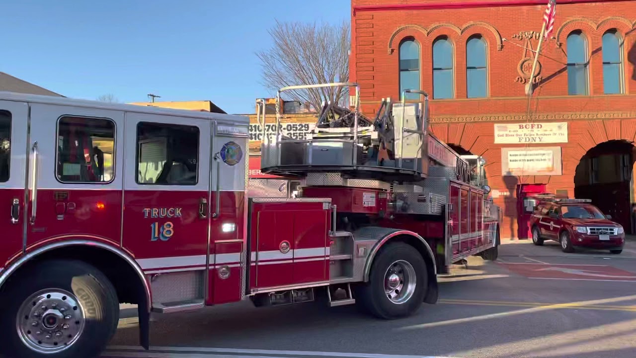 Baltimore City Fire Department Engine 20 & Truck 18 Responding - YouTube