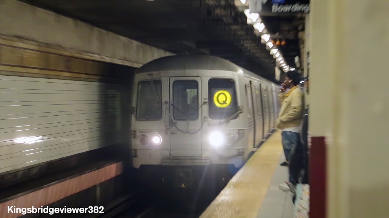 MTA New York City Subway: The Q Train to Coney Island at the DeKalb ...
