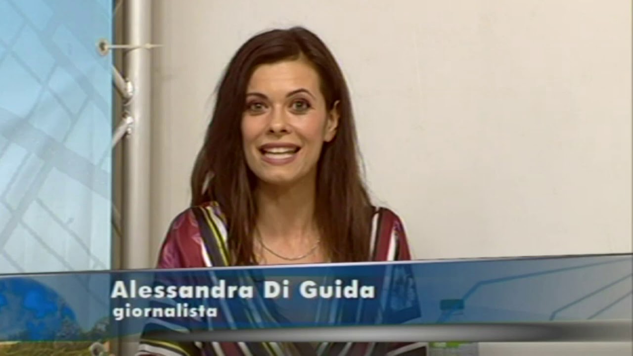 Alessandra Di Guida: la giornalista più bella di Roma - YouTube