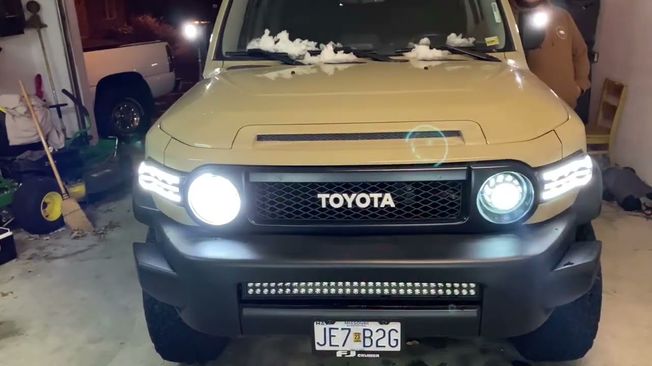 2014 Toyota FJ Cruiser / Custom Retrofitted Headlights by Sick HIDs ...