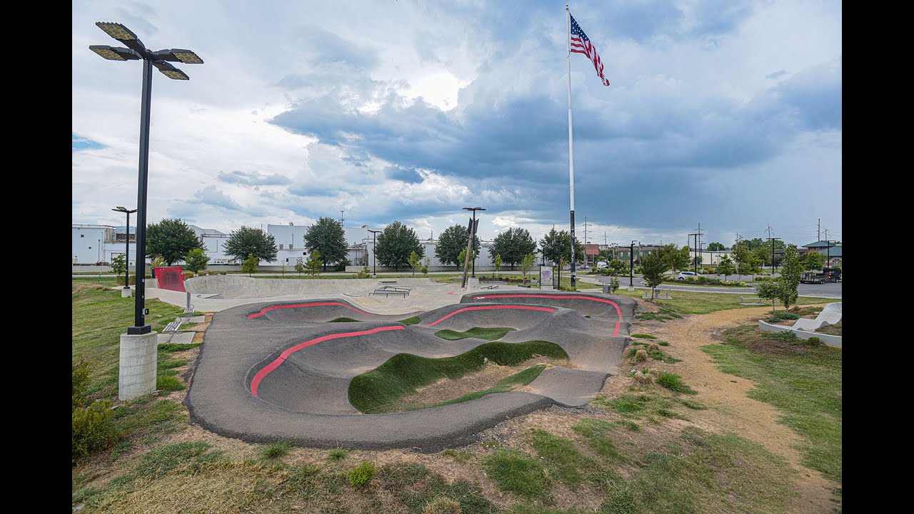 Riverfront Skate and Bike Park in Fort Smith, Arkansas - YouTube
