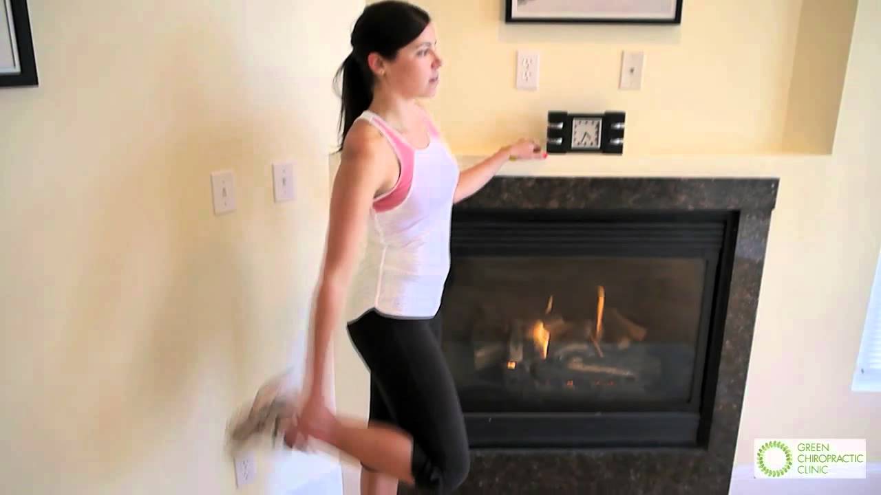 How to stretch the front of the legs - YouTube