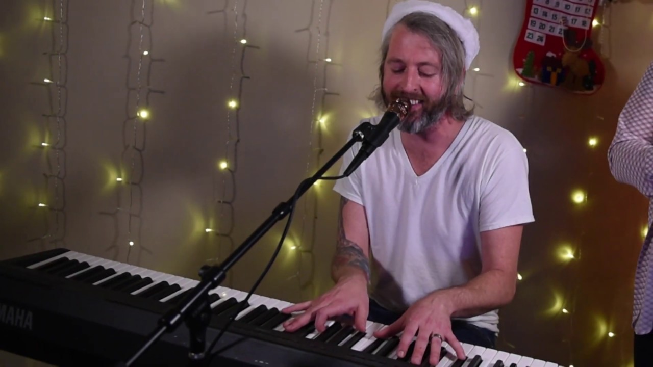 22 - Christmas Time is Here (Original) - Ethan Monk - YouTube