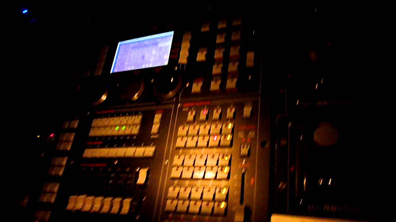 Bariloche 2011 - ROCKET filmado desde la cabina del DJ - YouTube