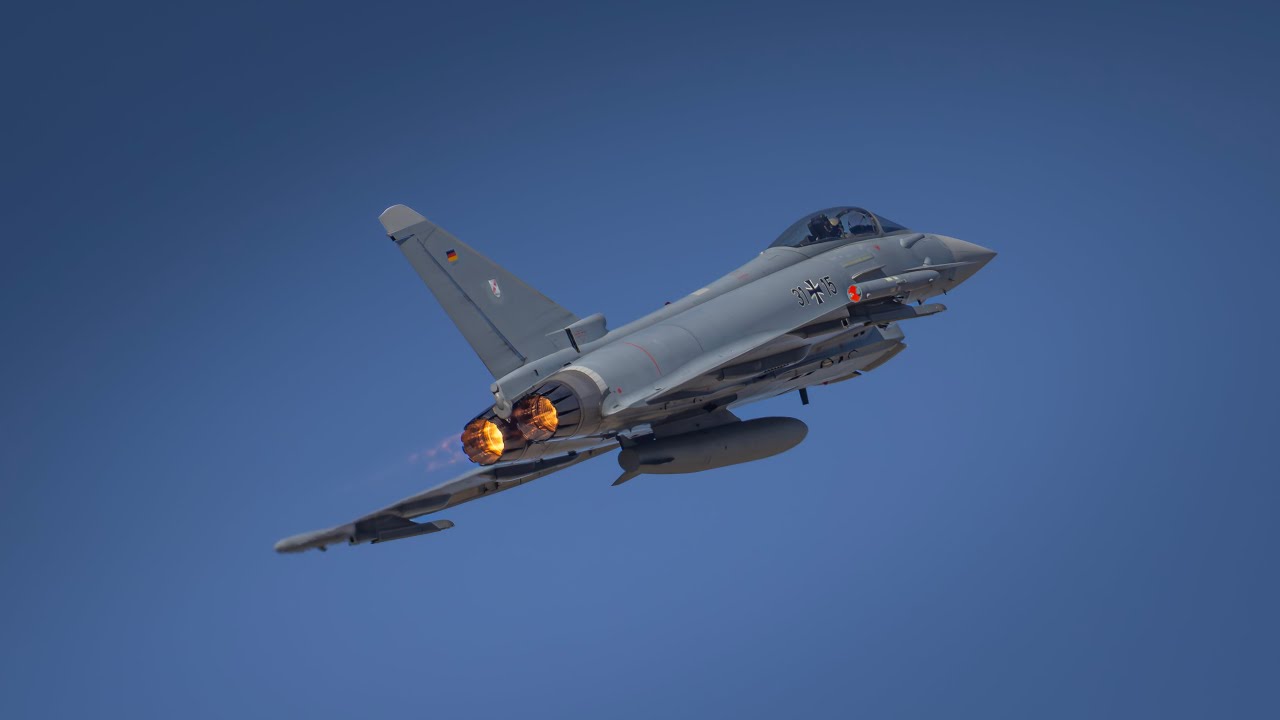 Eurofighter Typhoon Turn and Burn | Incredible Aerobatic Maneuvers [4K ...