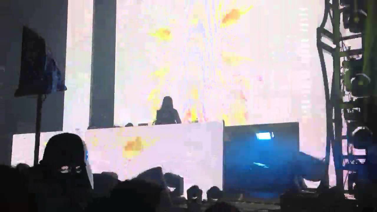 Bassnectar - Get Together Remix - YouTube