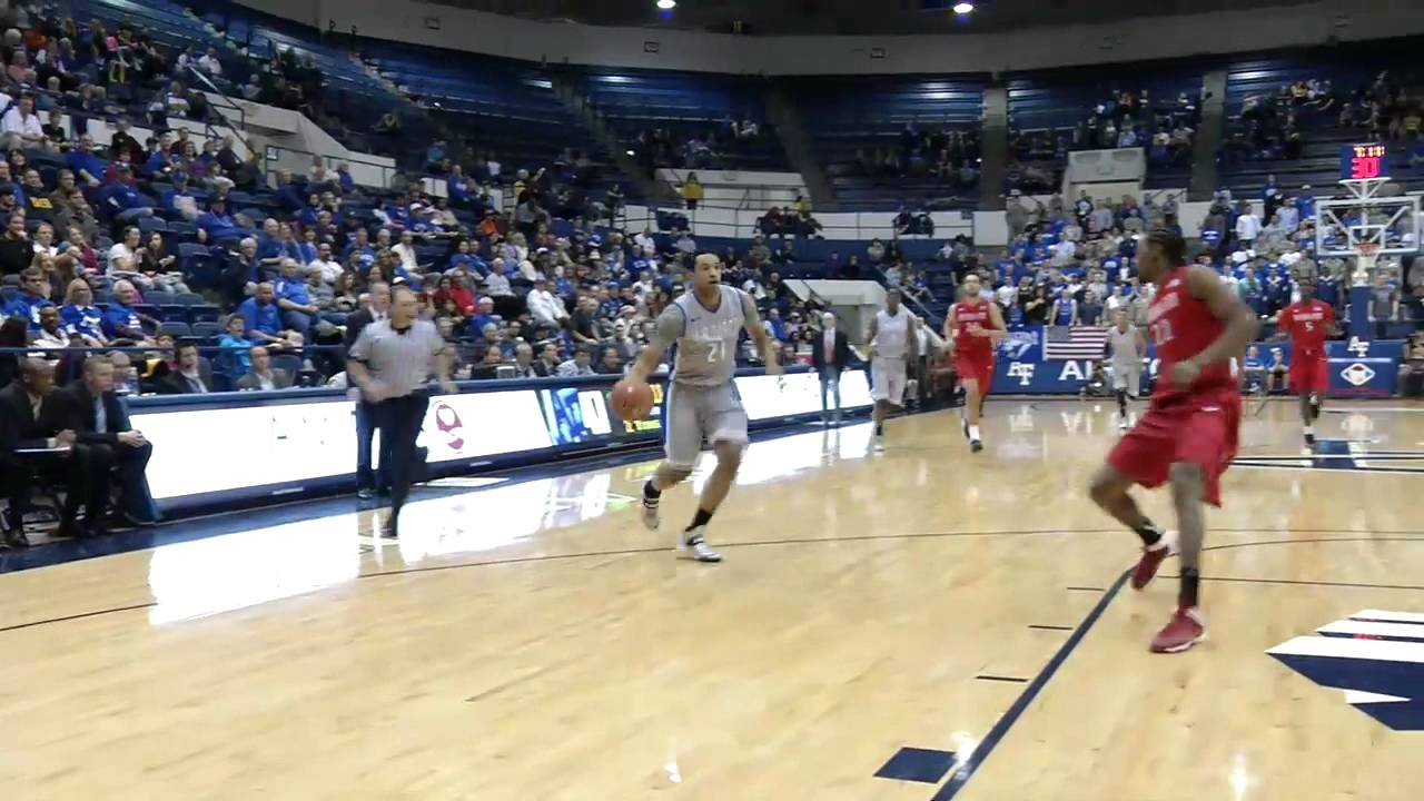 Kam Williams with the dipsy do!! - YouTube