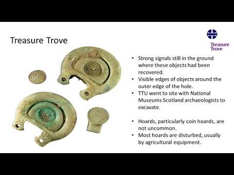 Only swords and horses: a new Bronze Age hoard from Peebles - YouTube