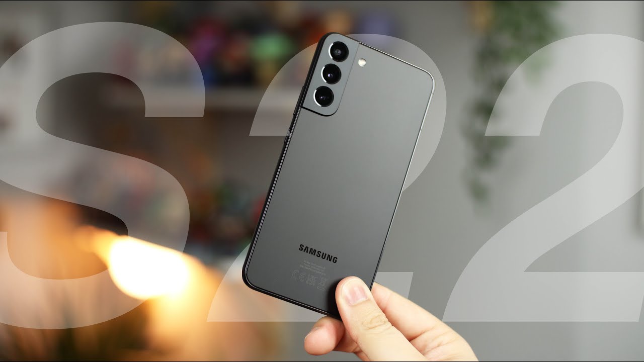 Galaxy S22 Plus Unboxing and First Impressions! - YouTube