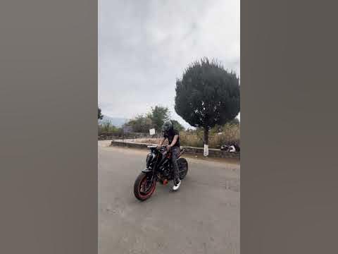 Tum sach hi khati thi #trending #viral #duke250 #duke - YouTube