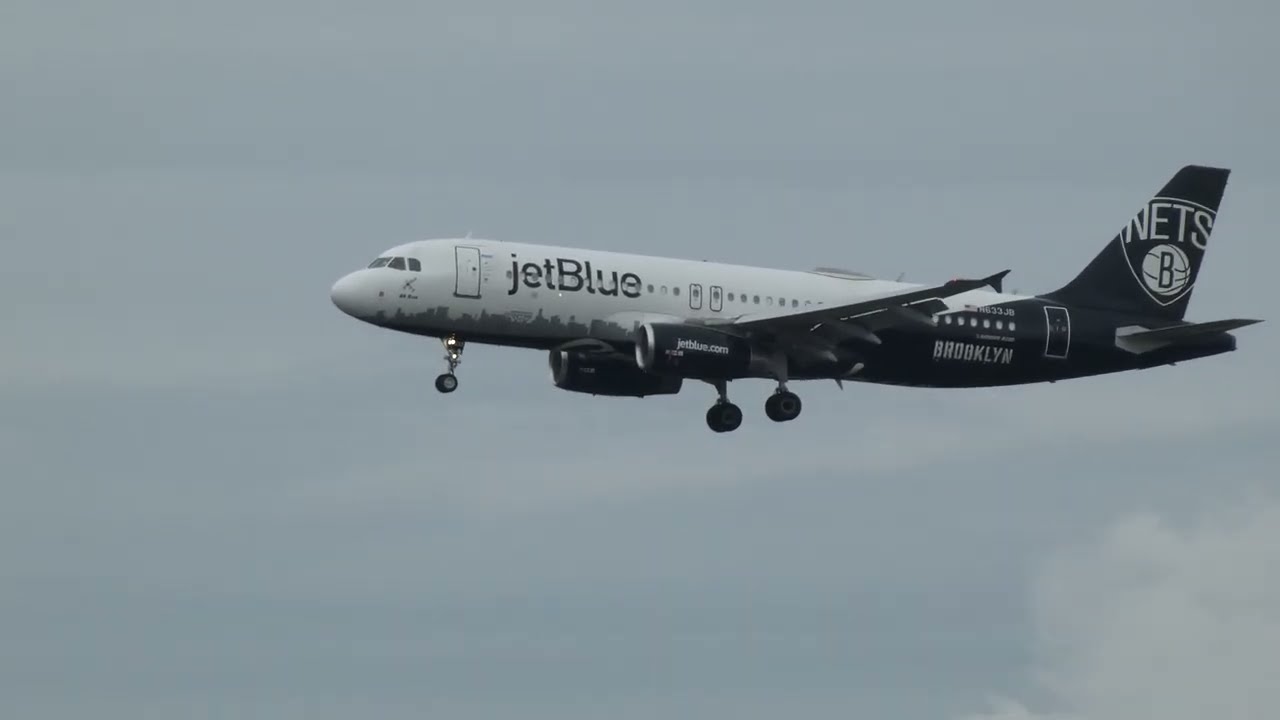 Plane Spotting (Near JFK Airport) - JetBlue (Brooklyn Nets) - YouTube