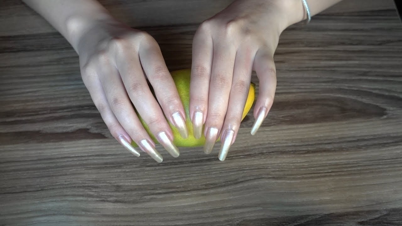 Peeling and Scratching a Mango Using Long Natural Nails - YouTube