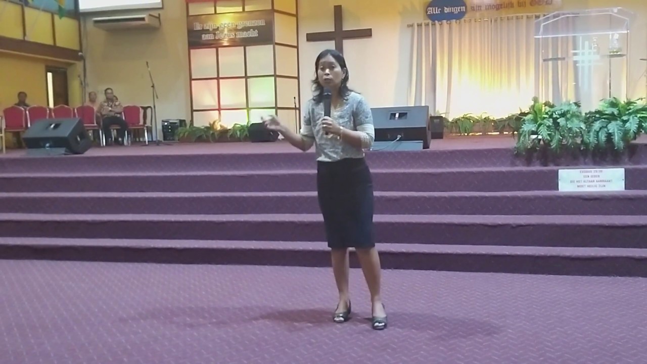 Javaanse Bediening - Marianne Imanredjo - YouTube