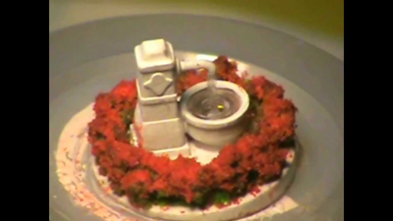 Animated water fountain scale model - YouTube