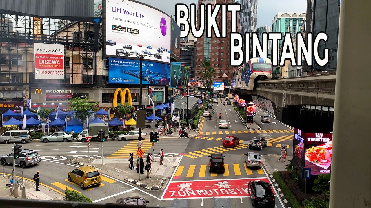 Ramadhan Bazaar Bukit Bintang - Chef Faez, Nasi Lemak Malaysia - YouTube