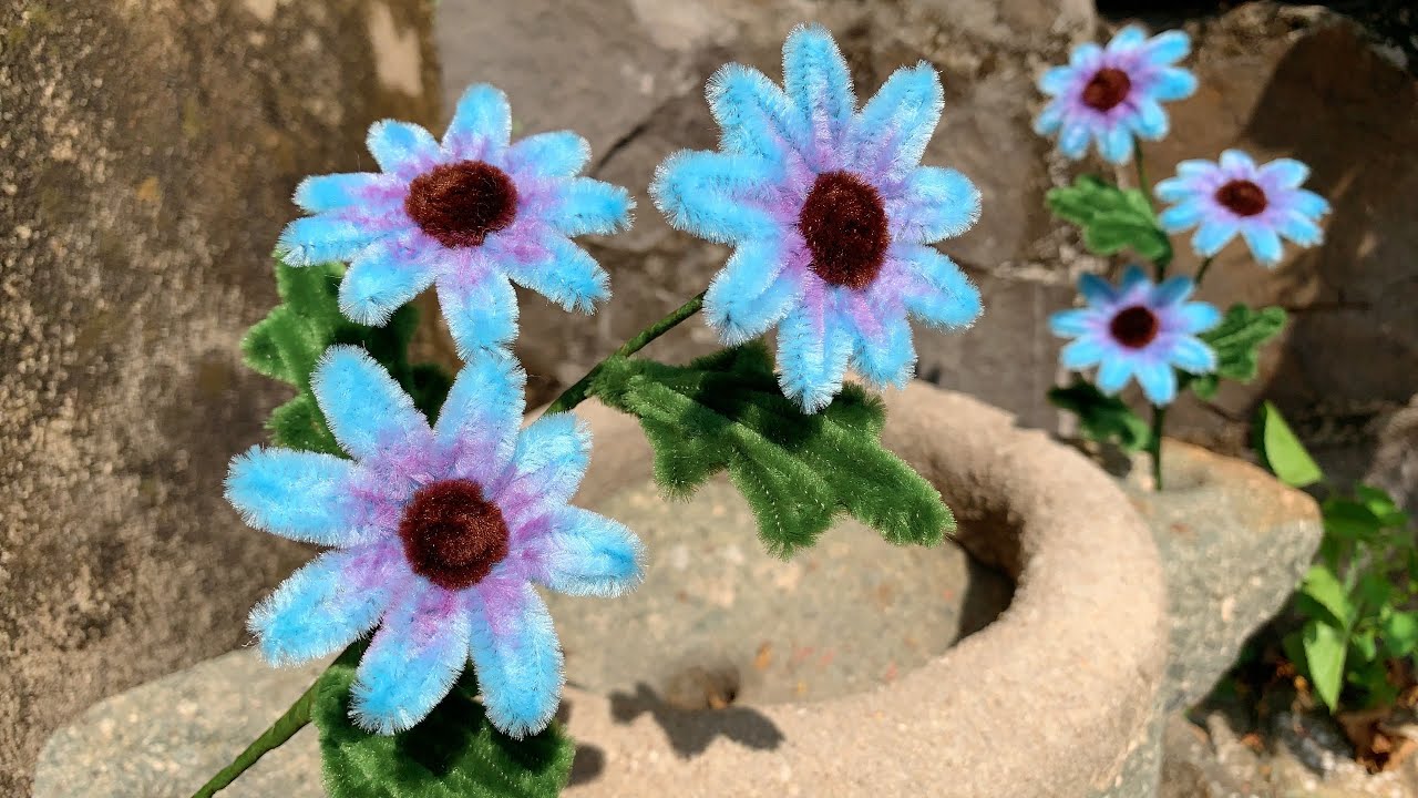 ABC TV | How To Make Daisy Flower With Pipe Cleaner - Craft Tutorial ...