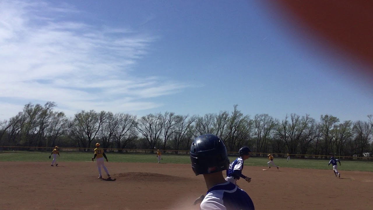 Joey Biggs Triple off Leftcenter fence 18 04 16 - YouTube