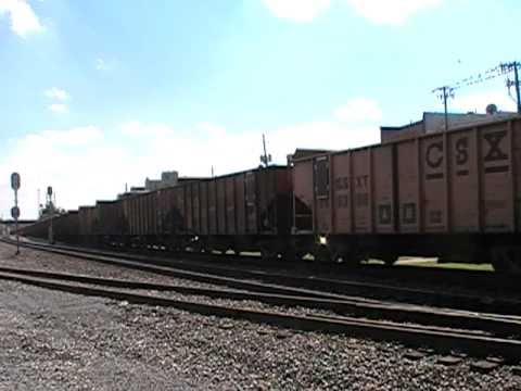 CSX 7739 Leads CSX W073-21 at North Dalton - YouTube