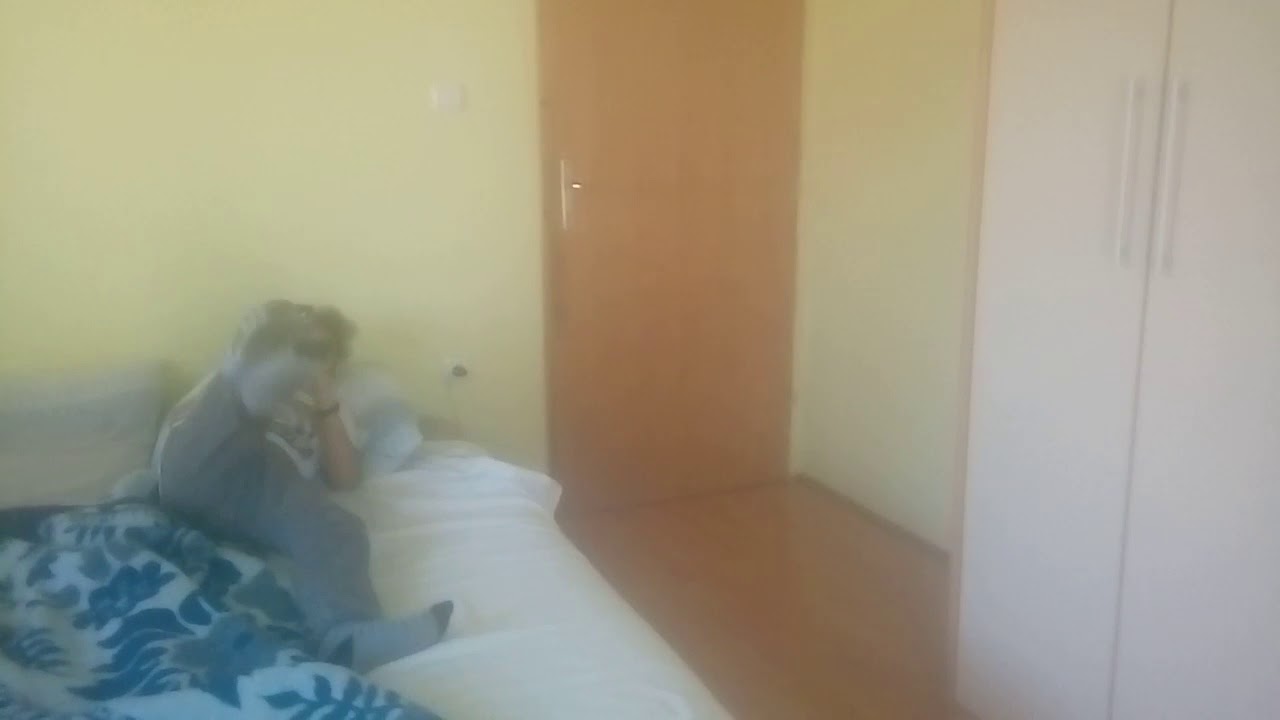 Kako idu na spavanje seljacka deca i gradjanska deca - YouTube