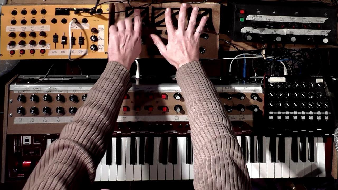 5 axoloti synth setup presentation - YouTube