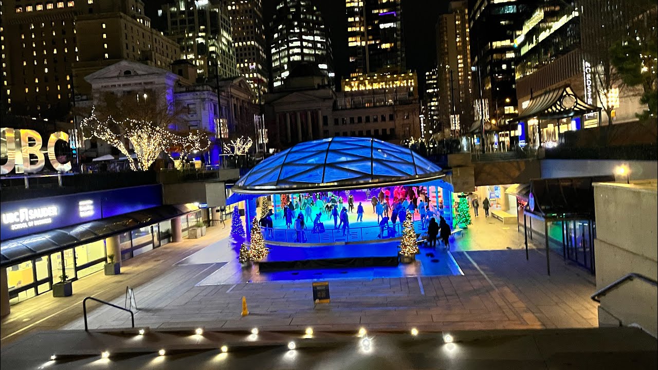 VANCOUVER ICE RINK CANADA | ROBSON SQUARE by Vancouver Bits - YouTube