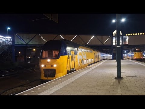 VIRM Flow vertrekt vanaf station Groningen - YouTube