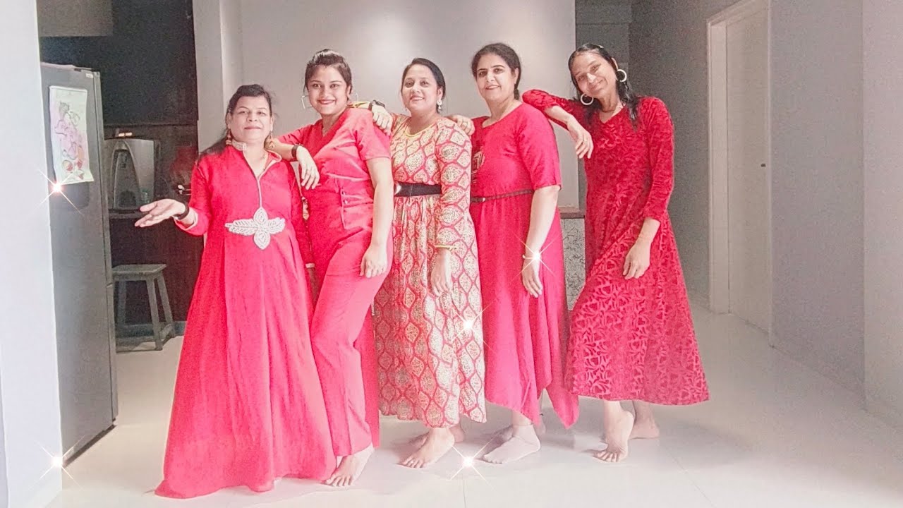 Easy dance choreography on show me d thumka by all pretty ladies 🤩 ...