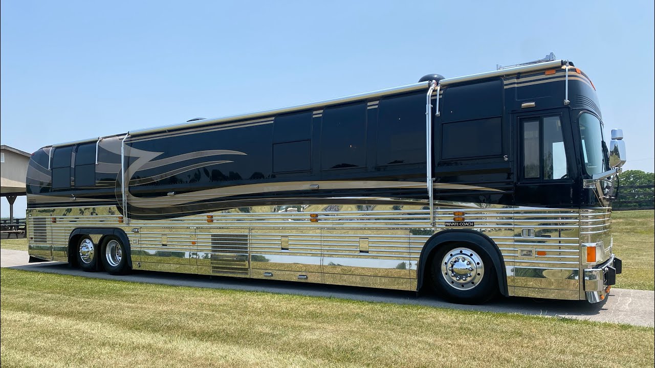 1999 Prevost Liberty XL Amazing floor plan (FOR SALE) $199,995 - YouTube