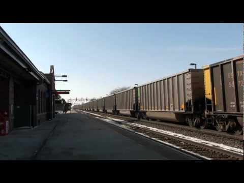 BNSF 9891 & 5872 Leads a Coal Drag East, Naperville, IL - YouTube