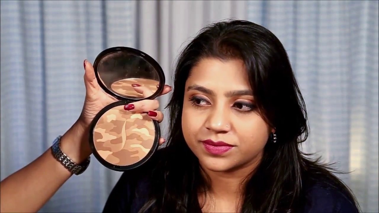 A simple glamorous look on Jayatri - YouTube