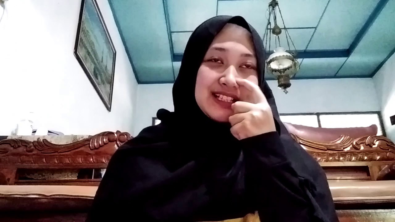 Speaking for Survival 2020 Final: Azka Nur Aisyah 20510013 - YouTube