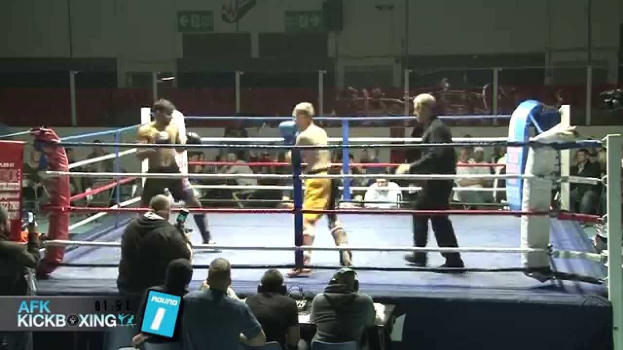 Billy Knight VS Ahmed Bilal - Nov 2014 - YouTube