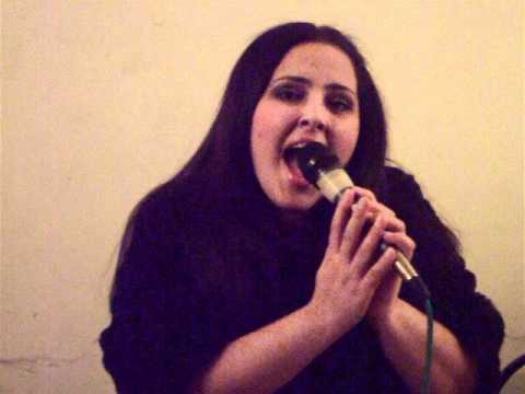 Mandy Moore - only hope...cantada por Vanessa Henriques - YouTube