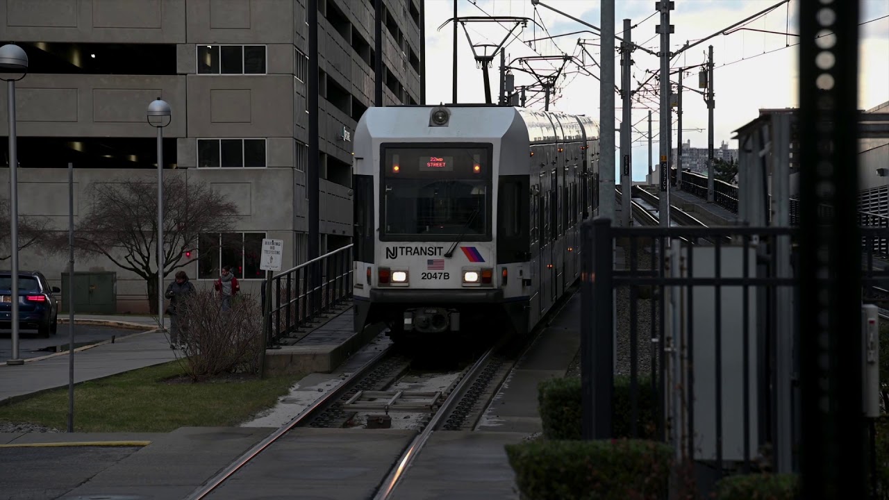 NJT Light Rail Trolley in North Jersey near Exchange Place - YouTube