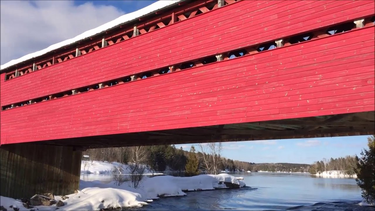 Le pont couvert Savoyard à Grand-Remous - YouTube