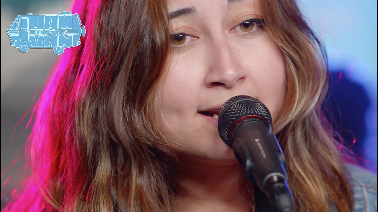 HELENA HOLLERAN - Full Set and Interview (Live in Los Angeles, CA, 2021 ...