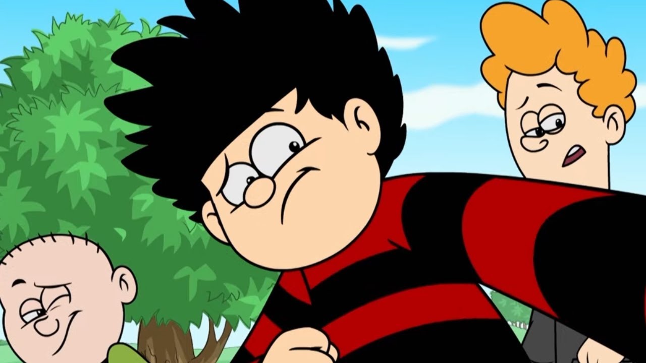 Careful Dennis! | Funny Episodes | Dennis and Gnasher - YouTube