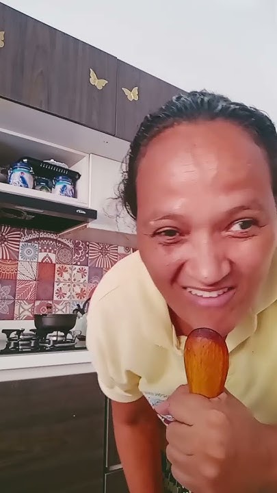 la mamá voba - YouTube