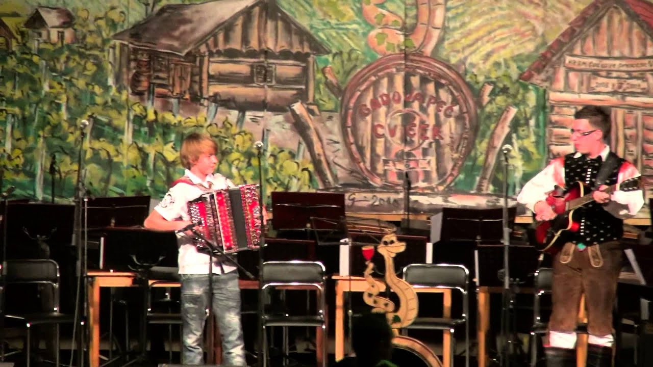 Danijel Stanič & (Gregor Gramc in Rok Modic)-Na Golici (v živo) - YouTube