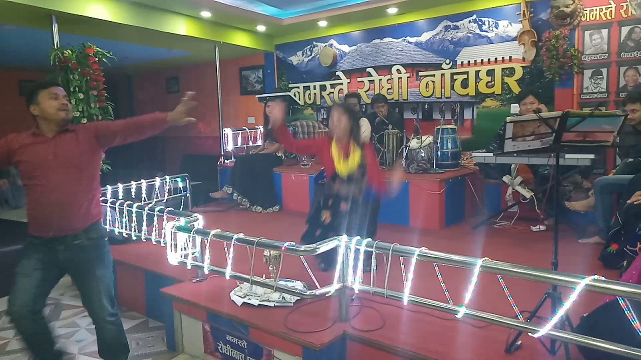 सुर्खेत बुलबुले जामला dance by nirmala oli - YouTube