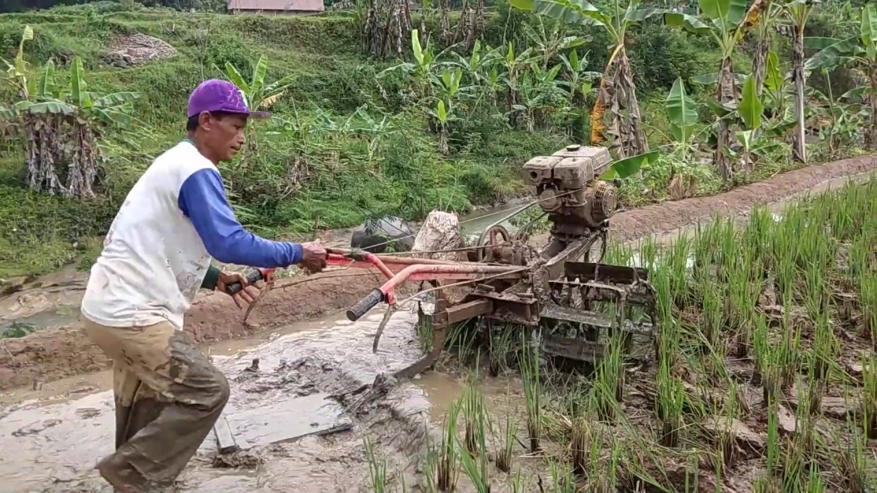 Upgrade Traktor mini capung dengan mesin 9pk - YouTube