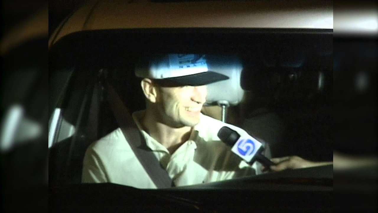 Utah Jazz Arrive back in Utah after defeating Houston in 1997 - YouTube