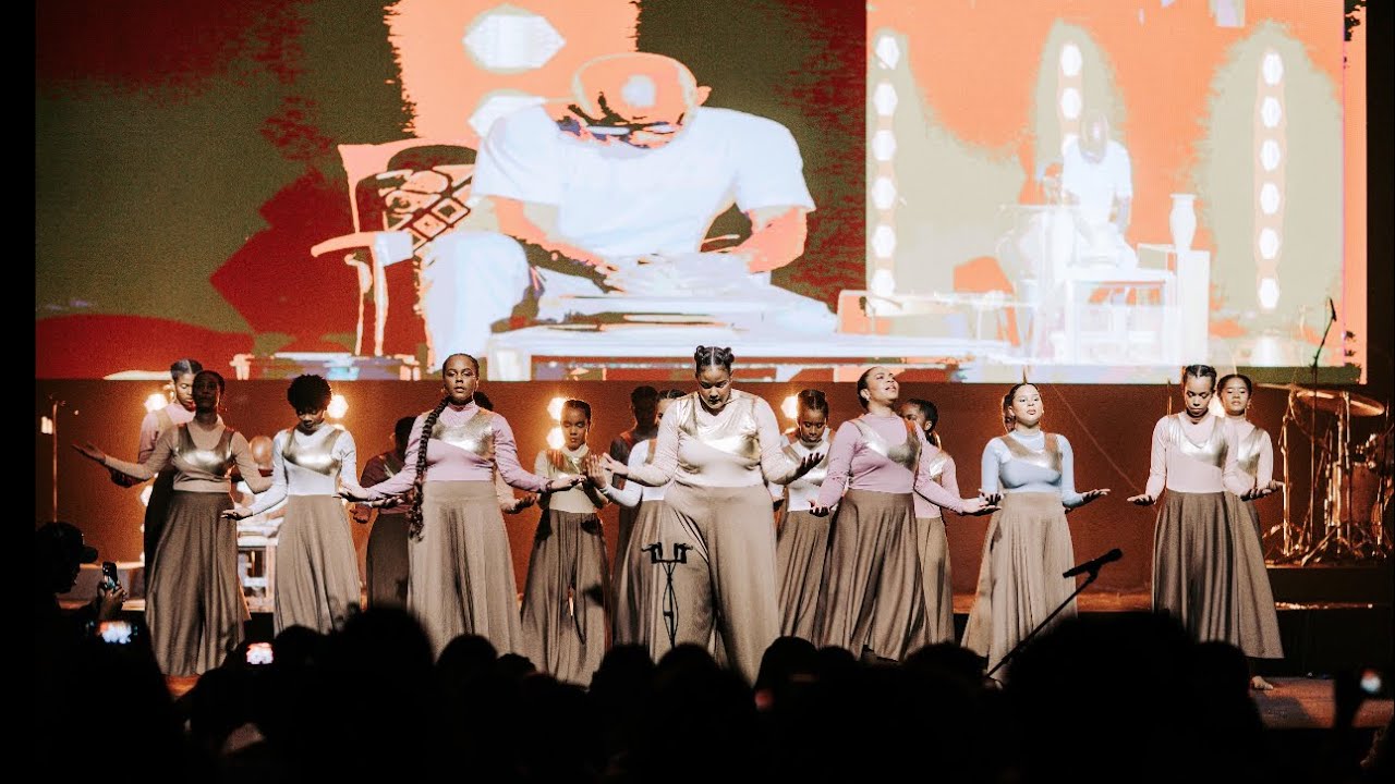 Danza “Barro/Golden Hour Instrumental” por Ministerio Mishkan - YouTube