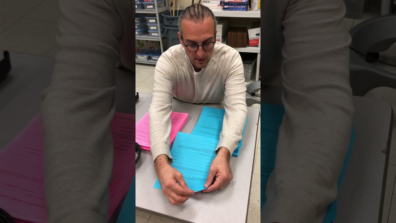 How to Collate a 2 paper package using a paper clip - YouTube