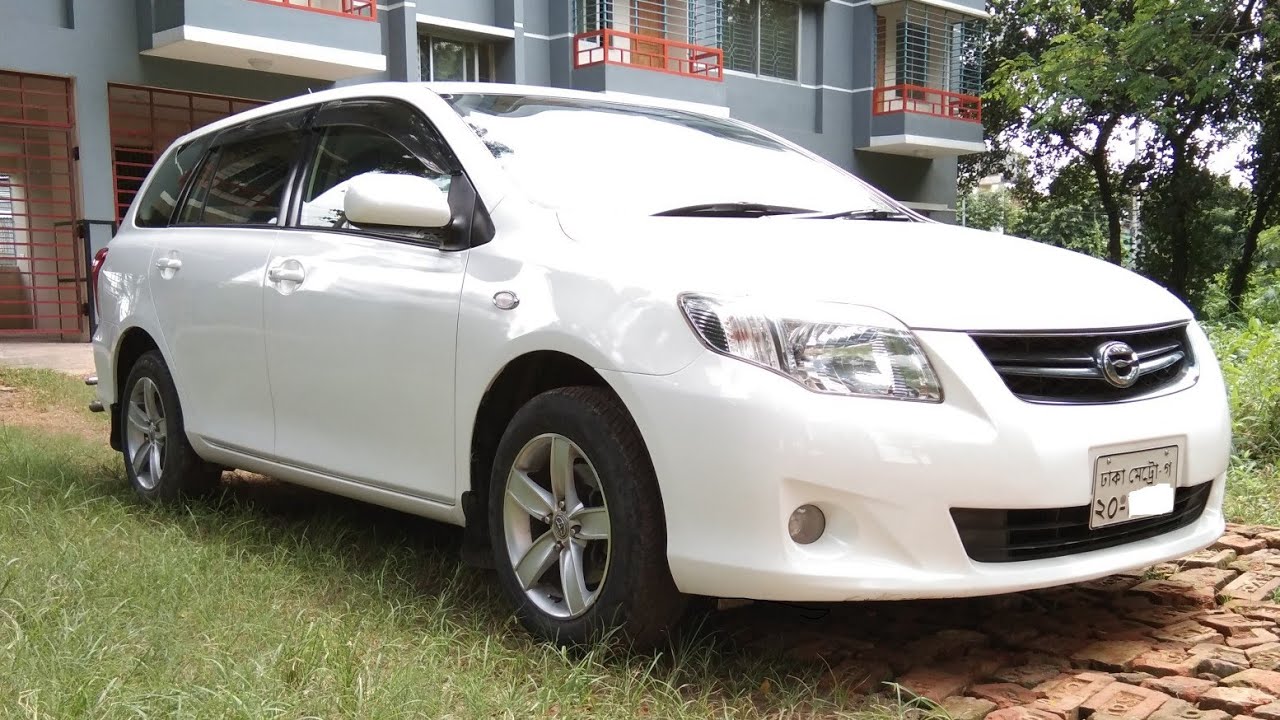 TOYOTA X FIELDER 2011 - YouTube