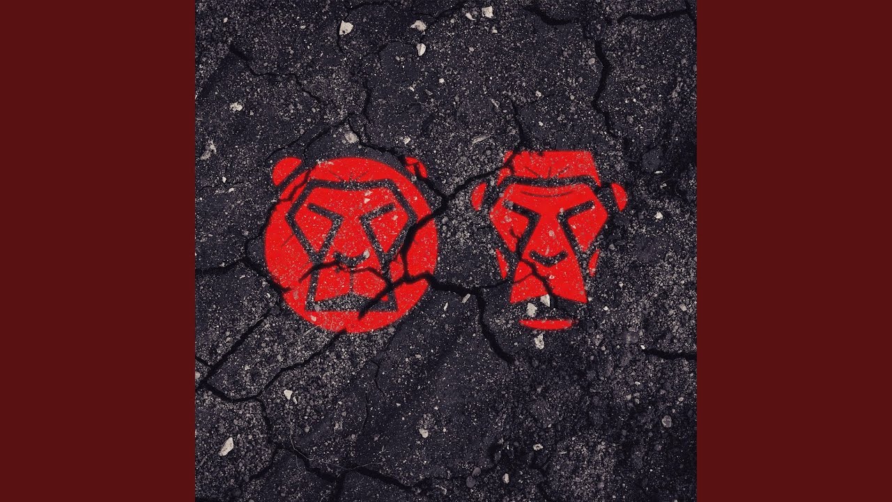 Hurombo (feat. Raven Duchess, Djembe Monks & T.ShoC) - YouTube